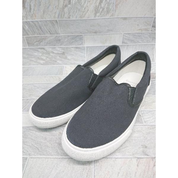 管理番号： 140624000207820240723ベースS9/七付属品： 無<br>左足側面に汚れあり。素材： スエード系/ラバーソール色： ブラックサイズ： サイズ37梱包サイズ： 通常付属品： 無<br>左足...