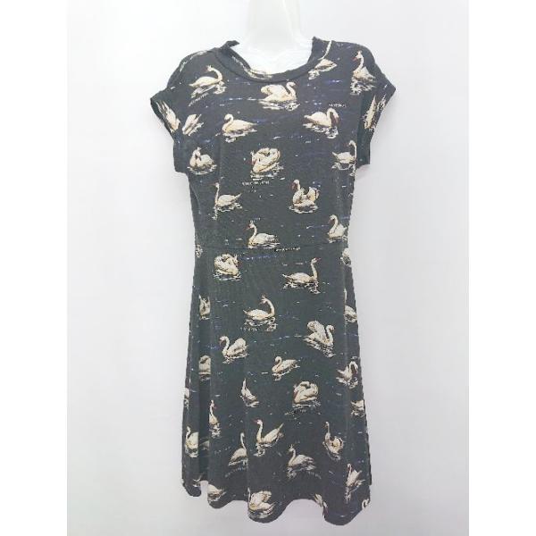 管理番号： 140624000238220240723ベースW10/七付属品： 無<br>全体的に毛羽立ちあり。素材： 画像参照色： ブラックサイズ： サイズF梱包サイズ： 通常付属品： 無<br>全体的に毛羽立ちあ...