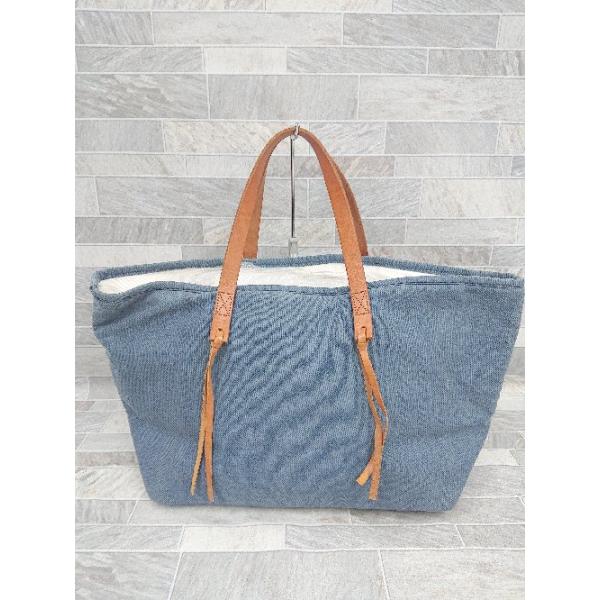 管理番号： 140624001911320241023ベースB74/増付属品： 無<br>内側に薄汚れあり。素材： 合成繊維系色： ブルー系サイズ： 0梱包サイズ： 通常付属品： 無<br>内側に薄汚れあり。採寸サイ...