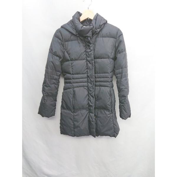 管理番号： 140702000387220240723ベースW/OM付属品： ファー、腰ベルト素材： 画像参照色： ブラックサイズ： サイズ36梱包サイズ： 通常付属品： ファー、腰ベルト採寸サイズ： 通常