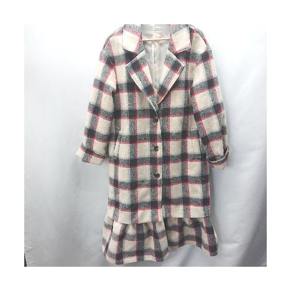 管理番号： 140702004973320240723ベースW/OM付属品： 無素材： 画像参照色： ベージュサイズ： サイズF梱包サイズ： 通常付属品： 無採寸サイズ： 通常