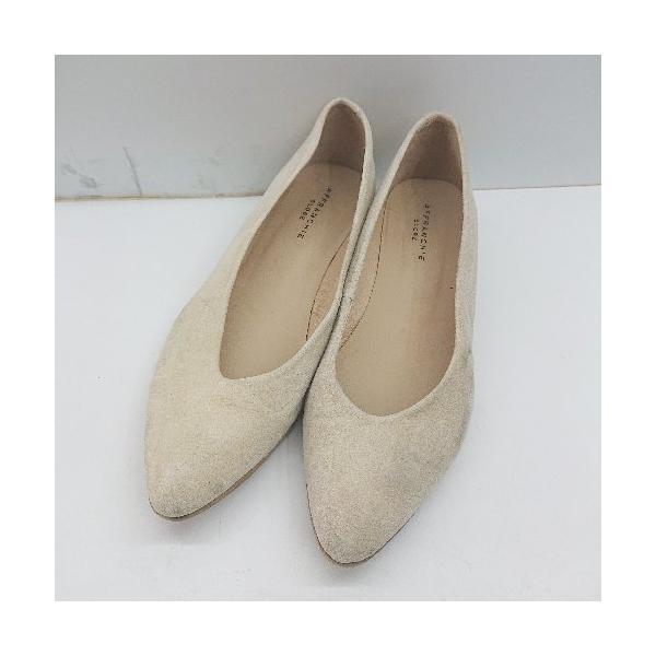 管理番号： 140702006085120240723ベースS/NY付属品： 無<br>表面やソール面に汚れあり。素材： スエード系/ラバー系ソール-色： ベージュ系サイズ： サイズ38梱包サイズ： 通常付属品： 無<br...