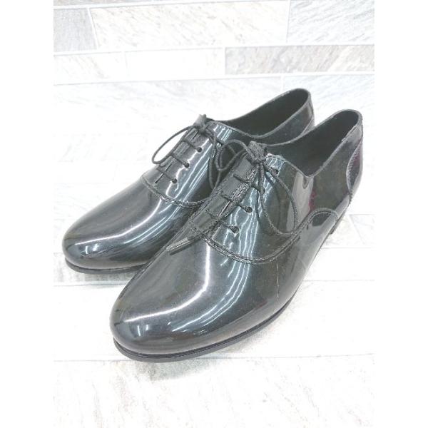 管理番号： 140710002500820241122ベースS83/辻付属品： 無<br>全体的に擦れ、傷あり。<br>アウトソールに擦り減りあり。素材： ラバー系/ラバーソール色： ブラックサイズ： サイズM梱包サ...