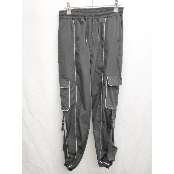 管理番号： 140710004663820240723ベースW100/辻付属品： 無<br>尻ポケット部分に汚れあり。素材： 画像参照色： ブラックサイズ： サイズL梱包サイズ： 通常付属品： 無<br>尻ポケット部...