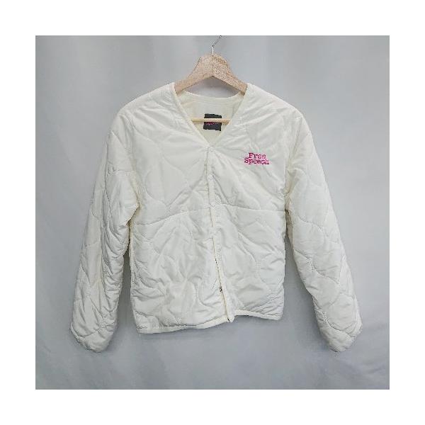 管理番号： 140718005819420240806ベースW/S付属品： 無<br>ボタン付近に汚れあり素材： 画像参照色： ホワイト系サイズ： サイズL梱包サイズ： 通常付属品： 無<br>ボタン付近に汚れあり採...