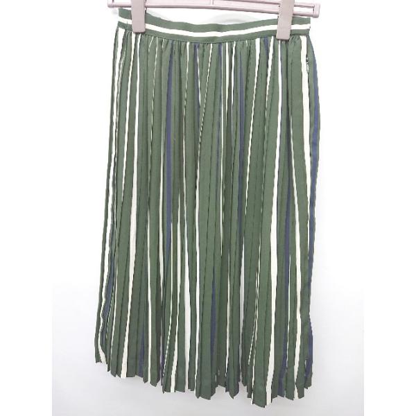 管理番号： 140726001803220240920ベースW28/小付属品： 無素材： 画像参照色： グリーン ホワイト ネイビーサイズ： サイズM梱包サイズ： 通常付属品： 無採寸サイズ： 通常