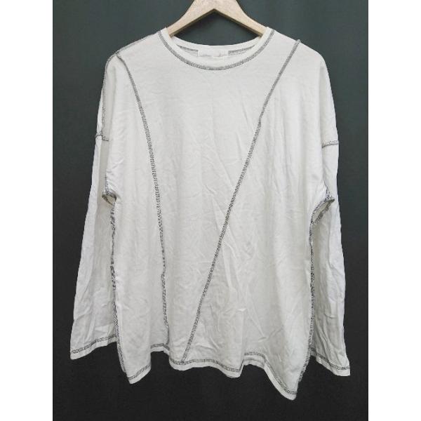 管理番号： 140909000534320241010ベースW140/辻付属品： 無<br>袖部分に汚れあり。素材： 画像参照色： ホワイトサイズ： サイズF梱包サイズ： 通常付属品： 無<br>袖部分に汚れあり。採...