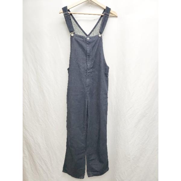 管理番号： 140909002762820241018ベースW/石付属品： 無<br>肩ひもは調節可能です。素材： 画像参照色： ネイビーサイズ： サイズF梱包サイズ： 通常付属品： 無<br>肩ひもは調節可能です。...