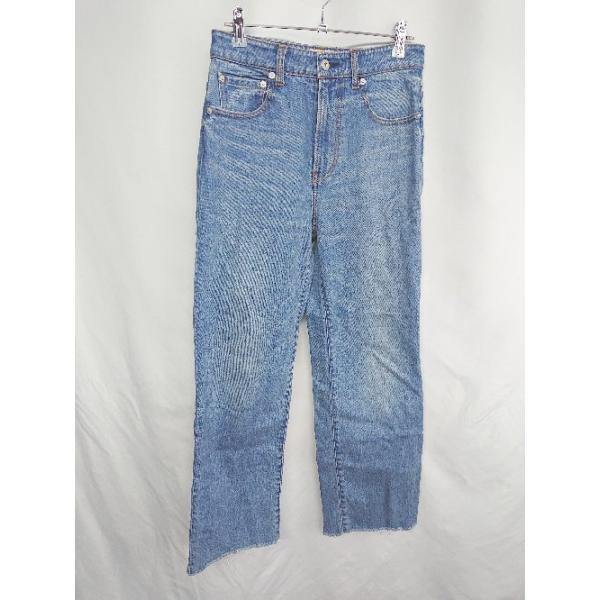 管理番号： 140924004559520241011ベースW/NY付属品： 無<br>裾にデザインと思われるダメージ加工あり。素材： 画像参照色： ブルー系サイズ： サイズM梱包サイズ： 通常付属品： 無<br>裾...