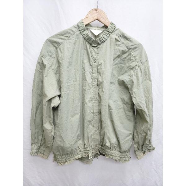 管理番号： 140925000352320241018ベースW38/七付属品： 無<br>袖口、裾部分色褪せあり。素材： 画像参照色： グリーンサイズ： サイズF梱包サイズ： 通常付属品： 無<br>袖口、裾部分色褪...