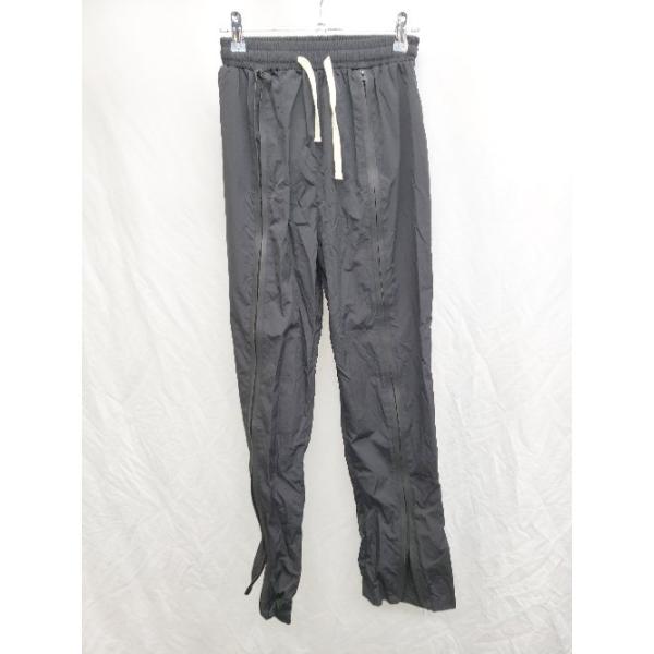 管理番号： 140925002681220241025ベースW４４/七付属品： 無素材： 画像参照色： ブラックサイズ： サイズM梱包サイズ： 通常付属品： 無採寸サイズ： 通常