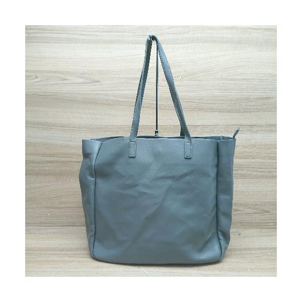 管理番号： 141010004318720241127ベースB/付属品： <br>傷あり素材： 革系色： モカ系サイズ： 0梱包サイズ： 通常付属品： <br>傷あり採寸サイズ： 通常