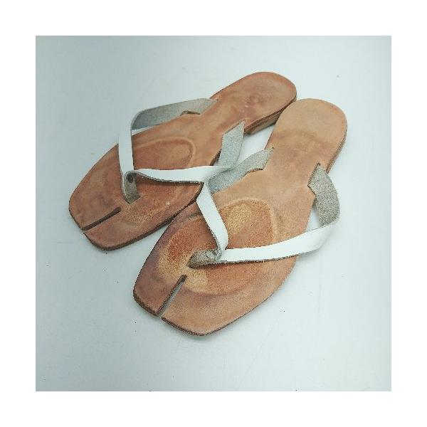 管理番号： 141010006985920241127ベースS/U付属品： 無素材： 革系/ラバー系ソール色： ブラウンサイズ： サイズ24梱包サイズ： 通常付属品： 無採寸サイズ： 通常