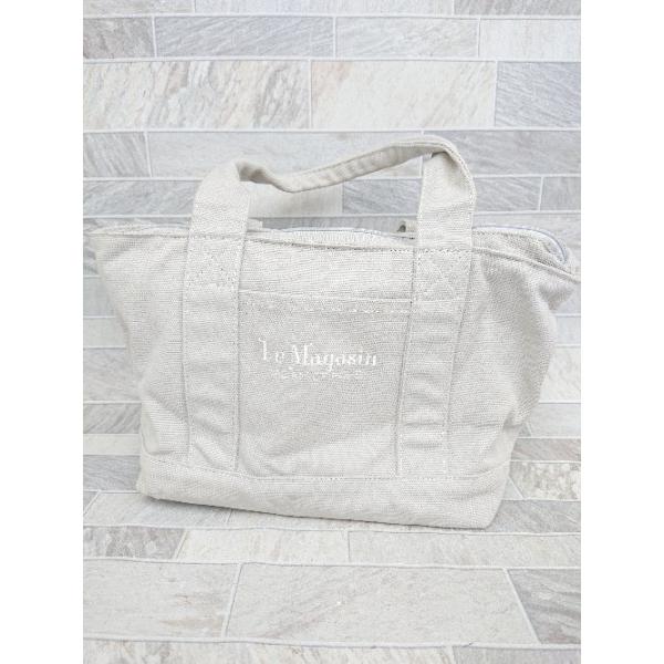 管理番号： 141016000009020241211ベースB48/七付属品： 無<br>汚れあり。素材： キャンバス系色： グレーサイズ： 0梱包サイズ： 通常付属品： 無<br>汚れあり。採寸サイズ： 通常