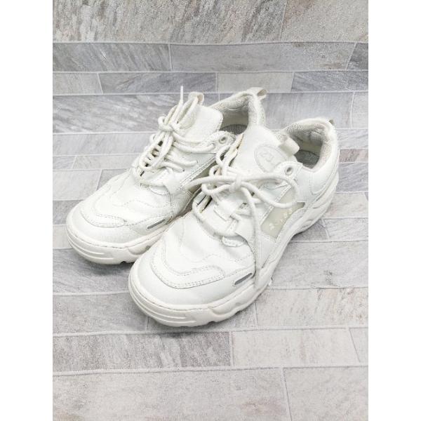 管理番号： 141016000132520241211ベースS49/七付属品： 無<br>かかとやや変形あり。素材： レザー系/ラバーソール色： アイボリーサイズ： サイズ25.0ｃｍ梱包サイズ： 通常付属品： 無<br&...