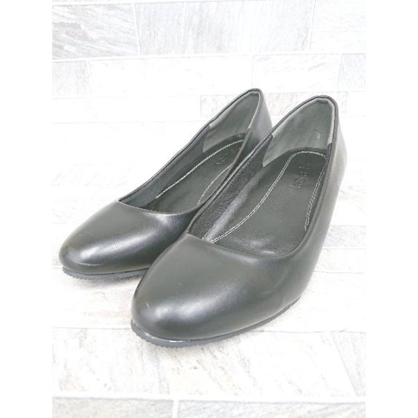 管理番号： 141023000012820241211ベースS54/七付属品： 無<br>所々に擦れあり。素材： レザー系/ラバーソール色： ブラックサイズ： サイズ24.0EEEE梱包サイズ： 通常付属品： 無<br&g...