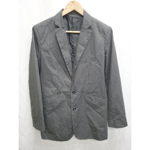 管理番号： 141023000588820241129ベースW56/七付属品： 無<br>脇部分に汚れあり。素材： 画像参照色： ダークグレーサイズ： サイズM梱包サイズ： 通常付属品： 無<br>脇部分に汚れあり。...