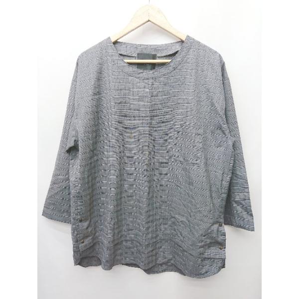 管理番号： 141023001023320241203ベースW61/七付属品： 無素材： 画像参照色： グレーサイズ： サイズM梱包サイズ： 通常付属品： 無採寸サイズ： 通常