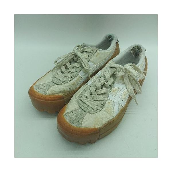 管理番号： 141029000485220241122ベースS/H付属品： 無<br>かかと部分に破れ。全体的に汚れ素材： 布系/ラバー系ソール色： ホワイト系サイズ： サイズ25.0梱包サイズ： 通常付属品： 無<br&...