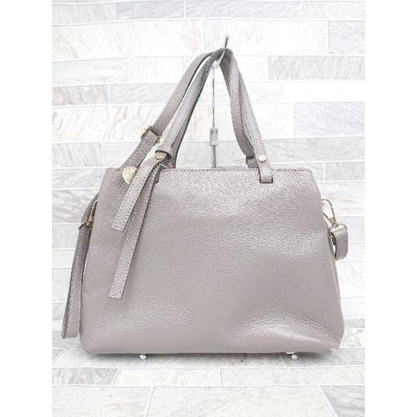 管理番号： 141107000128320241211ベースB59/七付属品： 無<br>内側に汚れ、ダメージあり。<br> マチの角に擦れあり。素材： レザー系色： モカサイズ： 0梱包サイズ： 通常付属品： 無&...