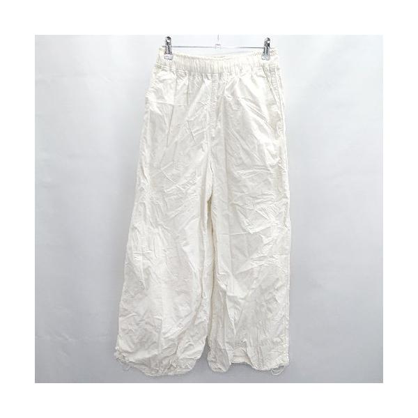 管理番号： 141226002055820250128ベースW/Y付属品： 無<br>新品タグ付属 シワあり素材： 画像参照色： ホワイト系サイズ： サイズ F梱包サイズ： 通常付属品： 無<br>新品タグ付属 シワ...