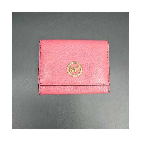 管理番号： 150116004646820250227ベースB/W ス真付属品： 無<br>ロゴ金具部分に傷あり。カードポケットレザー部分に薄い黒ずみ、ビニール部分に汚れあり。素材： 革系色： ピンクサイズ： 0梱包サイズ： 通...