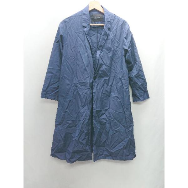 管理番号： 150123000212720250210ベースW/H付属品： 無<br>首回りにシミあり。素材： 画像参照色： ネイビーサイズ： サイズF梱包サイズ： 通常付属品： 無<br>首回りにシミあり。採寸サイ...