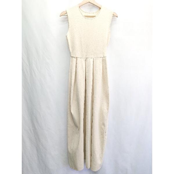 管理番号： 150123002333720250220ベースW/A付属品： 無素材： 画像参照色： ベージュサイズ： サイズM梱包サイズ： 通常付属品： 無採寸サイズ： 通常