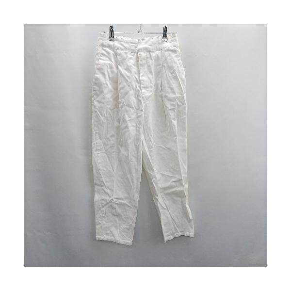 管理番号： 150123004052520250304ベースW/H付属品： 無<br>全体的に汚れあり素材： 画像参照色： ホワイト系サイズ： サイズM梱包サイズ： 通常付属品： 無<br>全体的に汚れあり採寸サイズ...