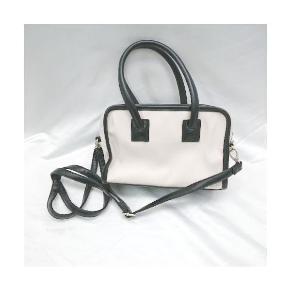 管理番号： 150206004319920250512ベースB/H付属品： 無<br>型崩れあり。素材： レザー系色： アイボリーサイズ： 0梱包サイズ： 通常付属品： 無<br>型崩れあり。採寸サイズ： 通常