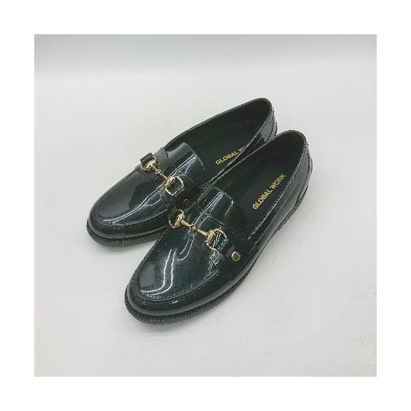 管理番号： 150218002267820250331ベースS/M付属品： 無素材： 革系/ラバー系ソール色： ブラックサイズ： サイズM梱包サイズ： 通常付属品： 無採寸サイズ： 通常