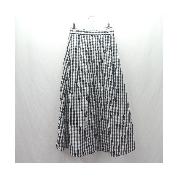 管理番号： 150424001335020250616ベースW/S<br>付属品： 無<br>素材： 画像参照<br>色： ブラック ホワイト系<br>サイズ： サイズM<br>梱...