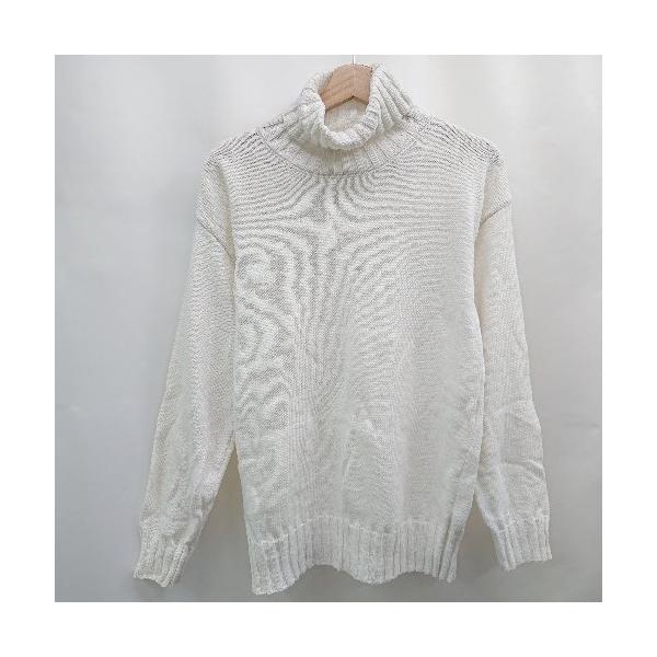 管理番号： 150611000540320250812ベースW13/辻付属品： 無<br>所々毛玉があり、使用感のある商品です。素材： 画像参照色： ホワイト系サイズ： サイズM梱包サイズ： 通常付属品： 無<br>...