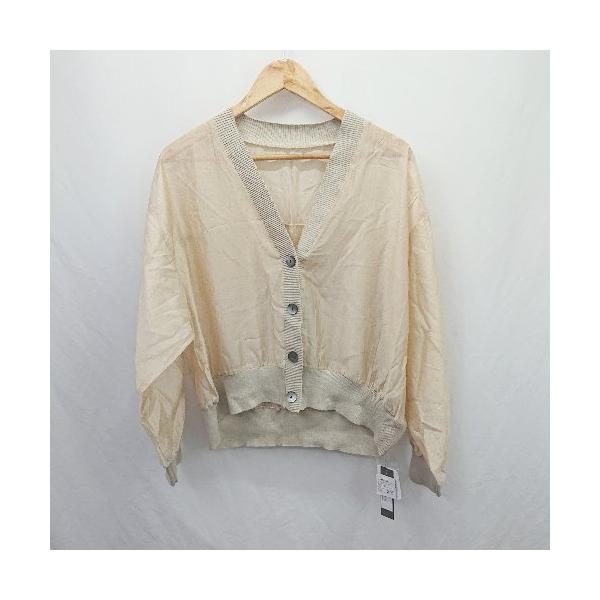 管理番号： 150708001377120250807ベースW/早付属品： 替えボタン1個素材： 画像参照色： ベージュ系サイズ： サイズF梱包サイズ： 通常付属品： 替えボタン1個採寸サイズ： 通常