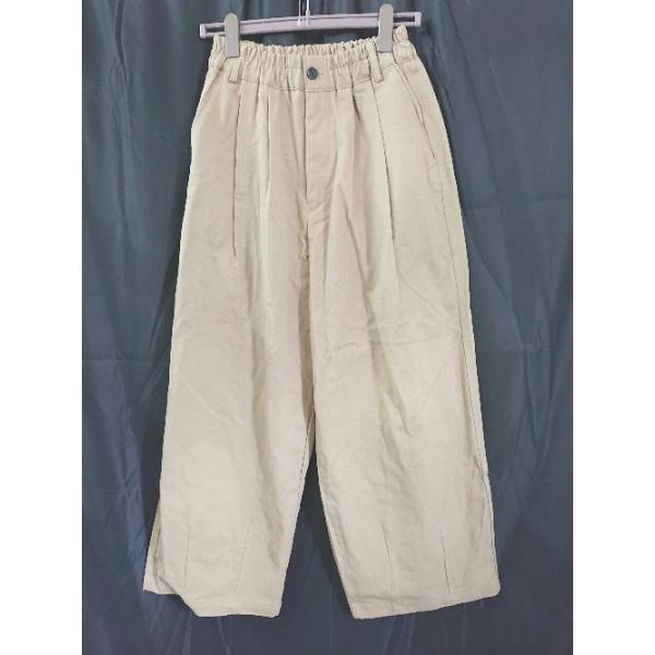 管理番号： 150716001138320250910ベースW増/付属品： 無<br>サイズ表記が無いため、カテゴリのサイズは確実なものではありません。必ず実寸をご確認頂くようお願い致します。素材： 画像参照色： ベージュ系サイ...