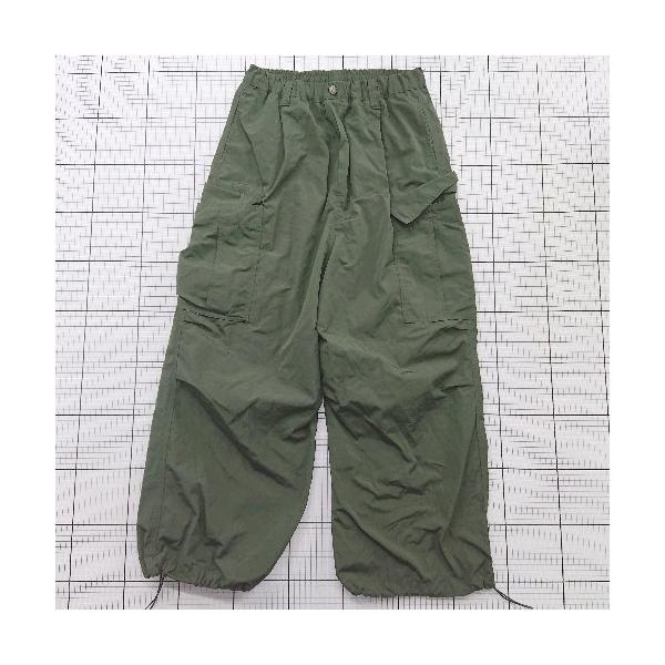 管理番号： 150825000492620250918ベースW/中付属品： 〈br〉採寸は１ｃｍ各の格子背景で行っております 素材： 画像参照色： グリーン系サイズ： サイズＬ梱包サイズ： 通常付属品： 〈br〉採寸は１ｃｍ各の格子背景で行...