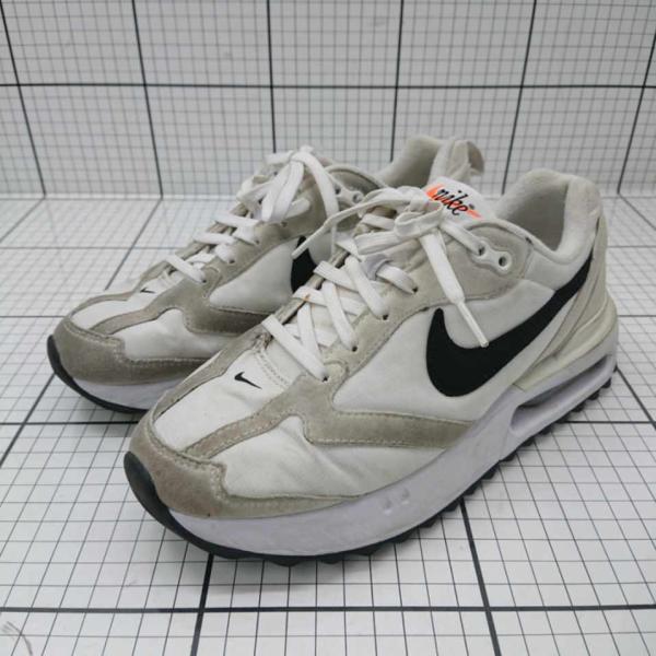 管理番号： 150826003205620251024ベースS/鈴付属品： 無<br>採寸は1cm各の格子背景で行っております。素材： /ソール色： NIKE スニーカー ベージュ系×ブラック系 23cmサイズ： 0梱包サイズ：...