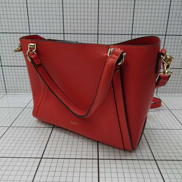 管理番号： 150910002647120251030ベースB/K付属品： バッグインバッグ<br>採寸は１センチ各の格子背景で行っております。素材： レザー系色： オレンジ系サイズ： 0梱包サイズ： 通常付属品： バッグインバ...