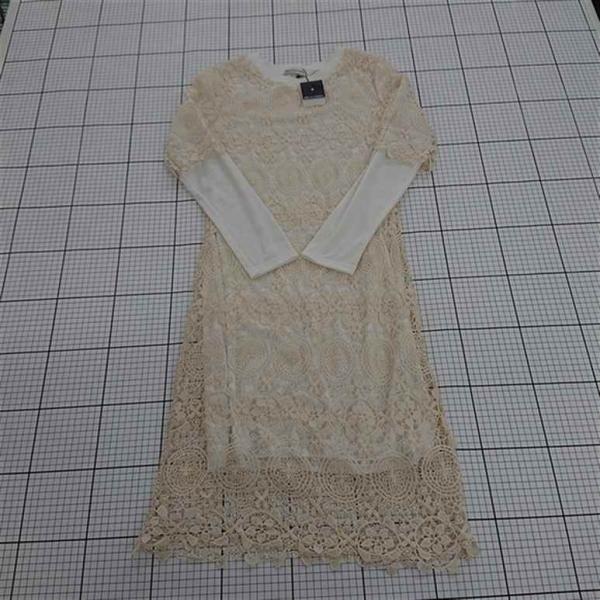 管理番号： 150910008006020251016ベースW/小付属品： 新品タグ素材： 画像参照色： ホワイト系サイズ： サイズF梱包サイズ： 通常付属品： 新品タグ採寸サイズ： 通常