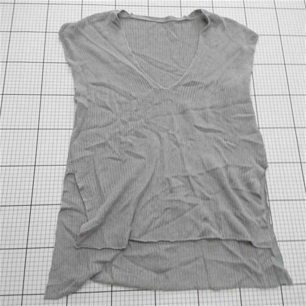 管理番号： 150919004992320251118ベースW/U付属品： 無<br>採寸は1cm各の格子背景で行っております。素材： 画像参照色： 【シングユー SHING-U】リブ編み Vネック ノースリーブ グレー系 レデ...