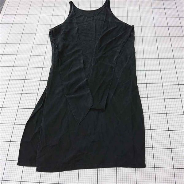 管理番号： 151023000959320251119ベースW/小付属品： 無<br>採寸はAIが1cm各の格子背景で行っております。素材： 画像参照色： シャイナ・モート SHAINA MOTE ブラック系 リヨセルワンピース...