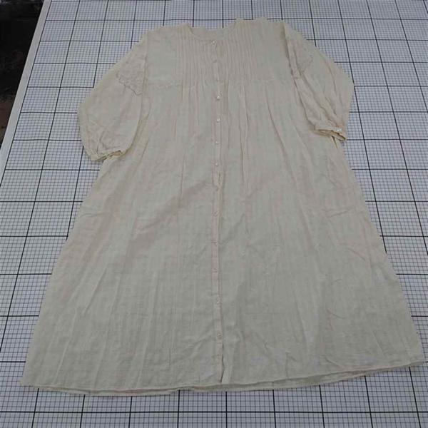 管理番号： 151023000972220260320ベースW/知付属品： 無<br>採寸はAIが1cm各の格子背景で行っております。素材： 画像参照色： サマンサモスモス Samansa Mos2 FIZ-1104435 綿刺...