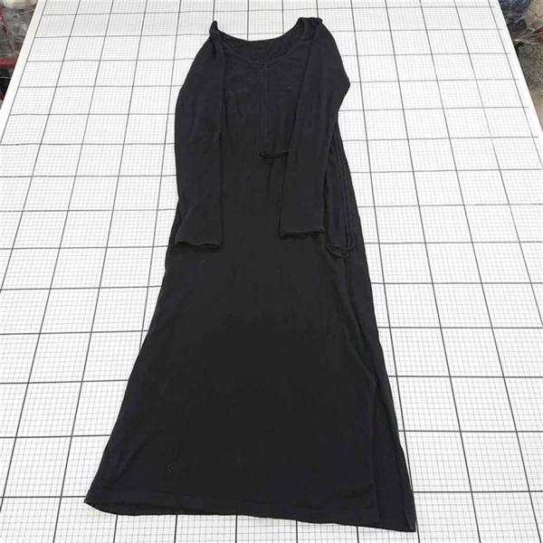 管理番号： 151024000727520251119ベースW/増付属品： 無<br>採寸はAIが1cm各の格子背景で行っております。素材： 画像参照色： マウジー moussy 010GS270-0200 ロングワンピース ブ...