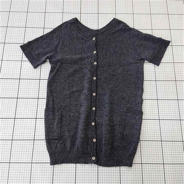 管理番号： 151029001509120251202ベースW/小付属品： 無<br>採寸はAIが1cm各の格子背景で行っております。素材： 画像参照色： コンジェ ペイエ cong?s pay?s B0114RKA833 半袖...