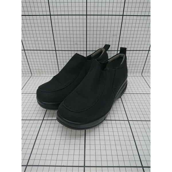 管理番号： 151110000797820260307ベースS/鈴付属品： 無<br>採寸はAIが1cm各の格子背景で行っております。素材： /ソール色： パルフェ Parfaite ブラック系スリッポンシューズ レディースサイ...