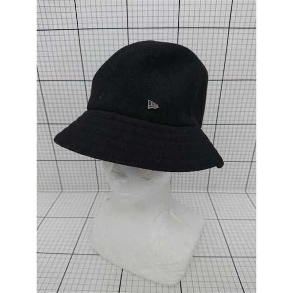 管理番号： 151110000854820251208ベースB/鈴付属品： 無<br>採寸はAIが1cm各の格子背景で行っております。素材： 画像参照色： サイズ： ニューエラ NEW ERA バケットハット ウール ブラック系...