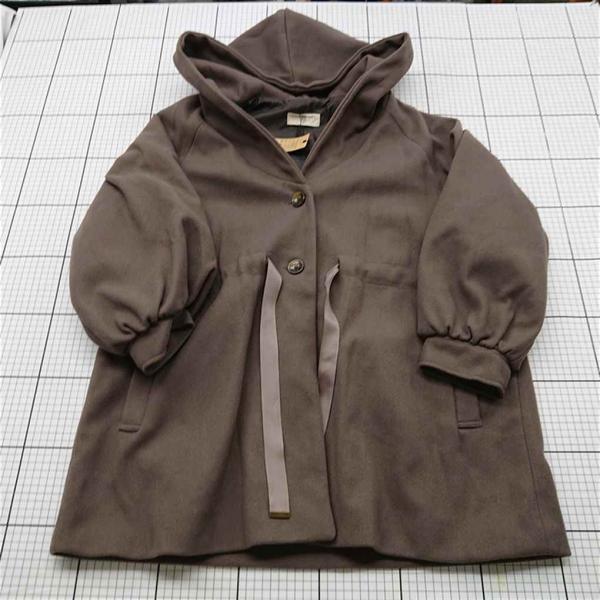 管理番号： 151110001054120251204ベースW/K付属品： 無<br>採寸はAIが1cm各の格子背景で行っております。素材： 画像参照色： アールピーエス r.p.s フード付きコート ブラウン系 M レディース...