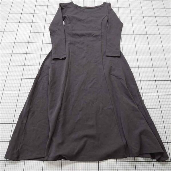 管理番号： 151111004017020260308ベースB/K付属品： 無<br>採寸はAIが1cm各の格子背景で行っております。素材： 画像参照色： ノートルエノー NOTRE ENOR 長袖フレアワンピース Fサイズ チ...