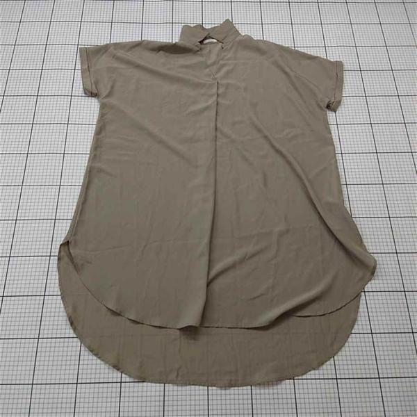 管理番号： 151112001169620260308ベースW/増付属品： 無<br>採寸はAIが1cm各の格子背景で行っております。素材： 画像参照色： アイテムズ アーバンリサーチ IT45-23B008 ポリエステルシャツ...