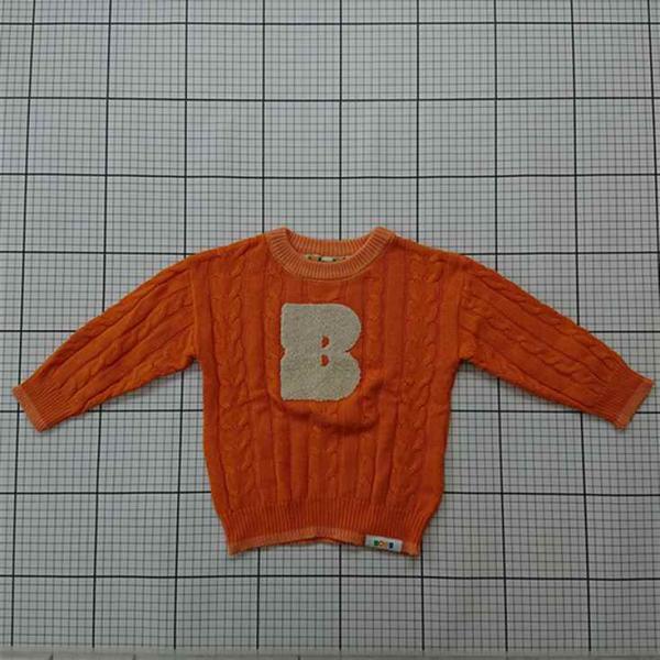 管理番号： 151112001205120260320ベースW/増付属品： 無<br>採寸はAIが1cm各の格子背景で行っております。素材： 画像参照色： ボウワ BOWA by BEAMS DESIGN ケーブルニットセーター...